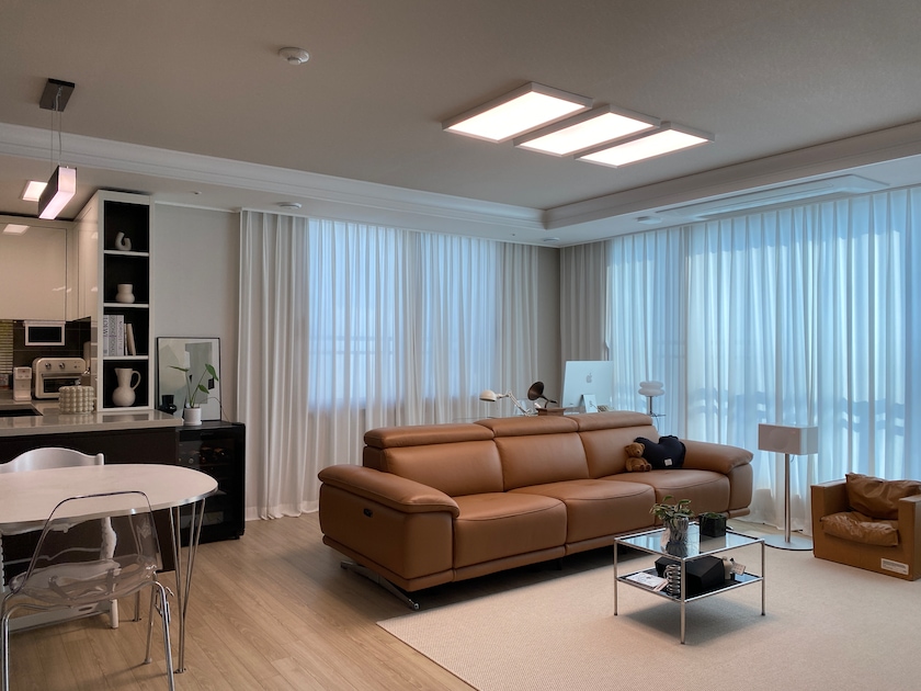 가구배치와 소품으로 소소하게 바꾸는 홈스타일링의 묘미 라이프스타일 슈퍼앱 오늘의집