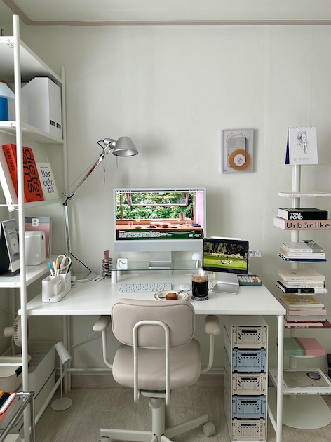 홈스타일링에 집중 데스크테리어 로망을 실현한 싱글홈 라이프스타일 슈퍼앱 오늘의집