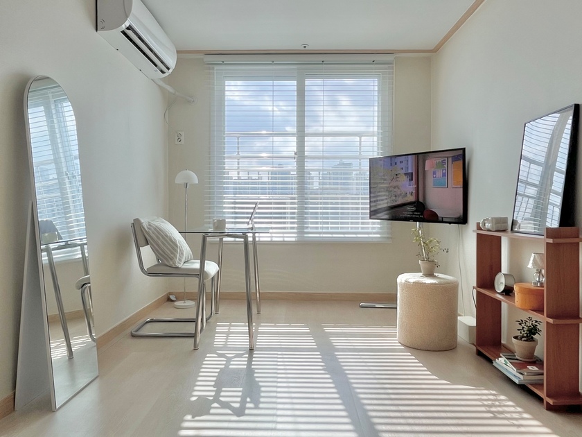 작은 공간 알차게 최소한의 가구를 효율적으로 배치하는 법 라이프스타일 슈퍼앱 오늘의집