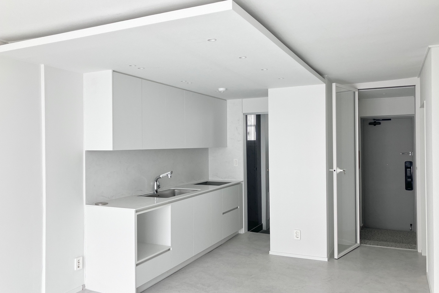 [25py] '내집 마련의 로망을 실현한 30대 여성, 밝고 깔끔한 감성 가득' 안산 중앙주공 9단지 | 라이프스타일 슈퍼앱, 오늘의집