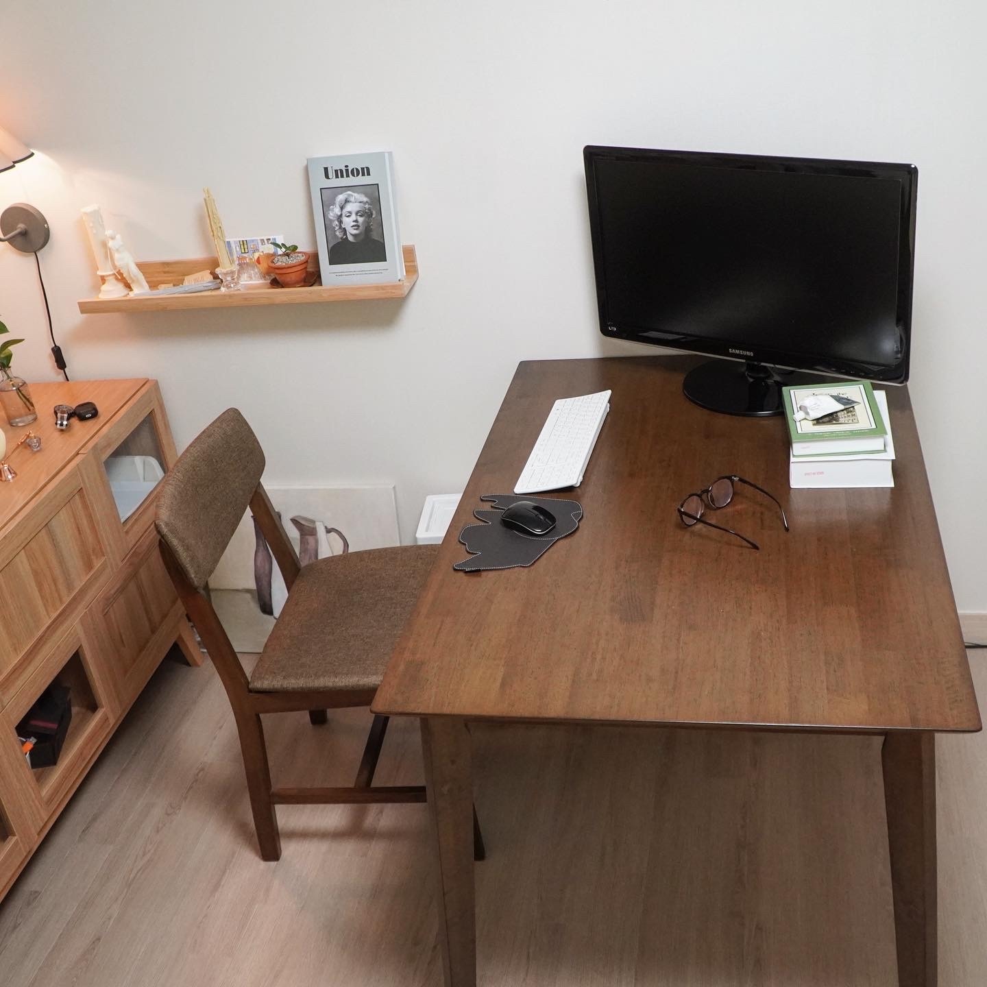 'FAMIAN 4인 식탁세트 B형' 제품으로 꾸민 유저들의 스타일링샷 | 오늘의집 유저들의 집꾸미기