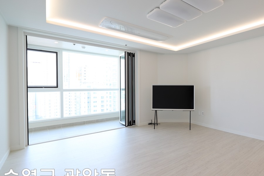 광안역 성원상떼빌 인테리어 디자인201호 라이프스타일 슈퍼앱 오늘의집