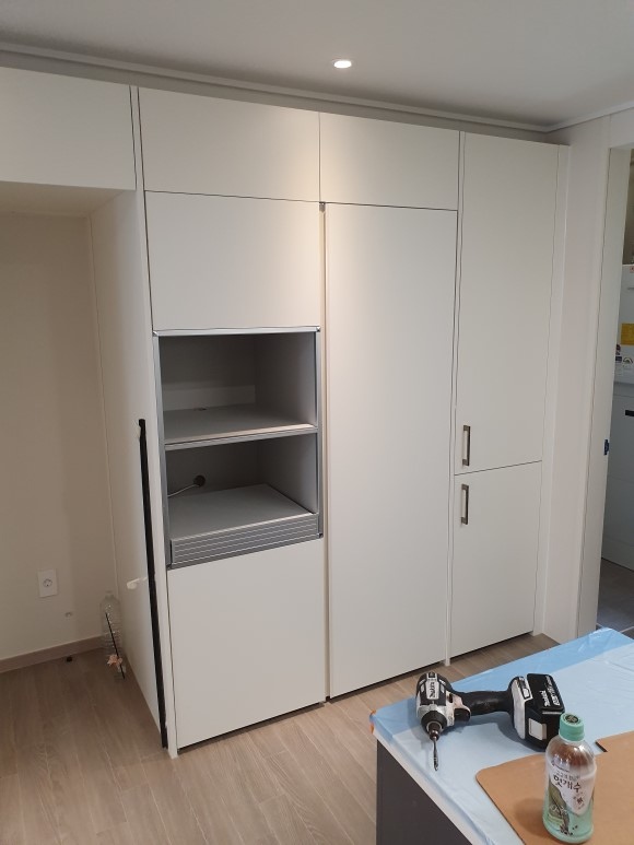 명장 이편한세상 냉장고장 베란다문부산싱크대 주방가구 라이프스타일 슈퍼앱 오늘의집