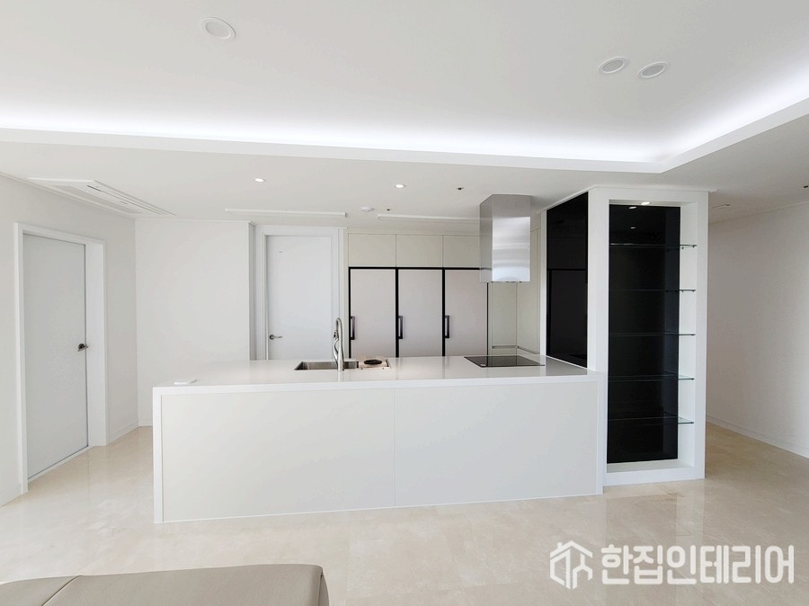 수원 영통대우월드마크 49평 깔끔한 인테리어 라이프스타일 슈퍼앱 오늘의집