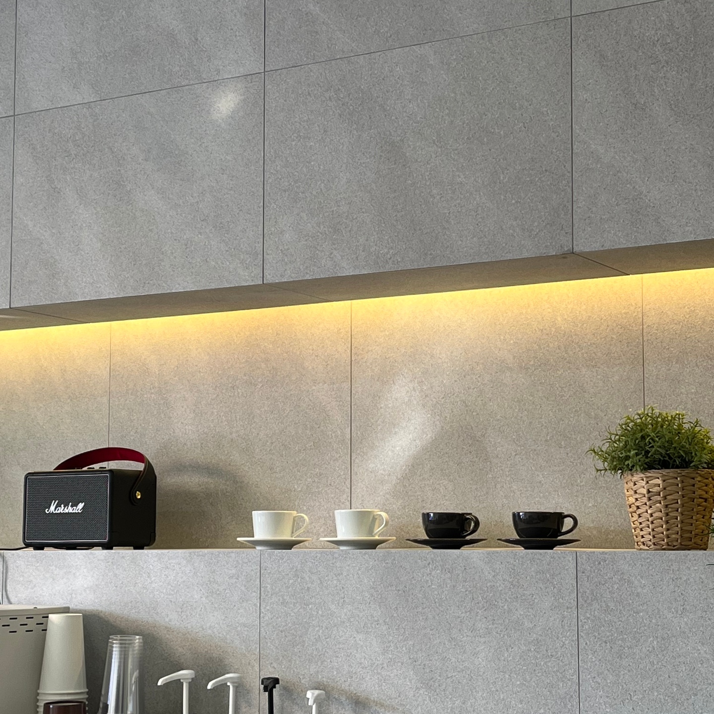 [스페이스온] 상가인테리어 22py | 라이프스타일 슈퍼앱, 오늘의집