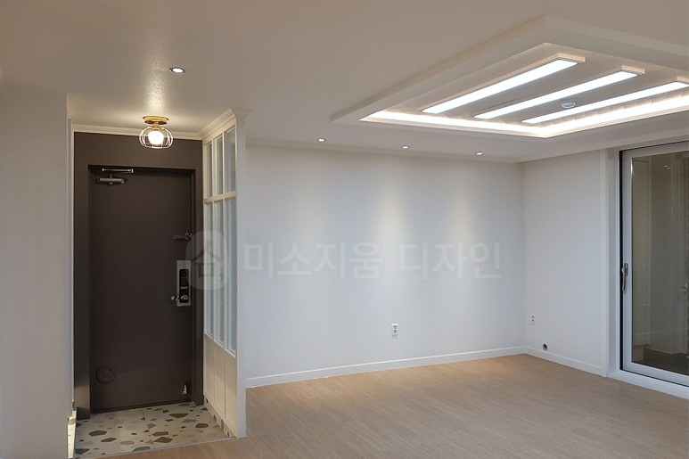 미리내마을 동성 32평 모던 프렌치 인테리어 라이프스타일 슈퍼앱 오늘의집