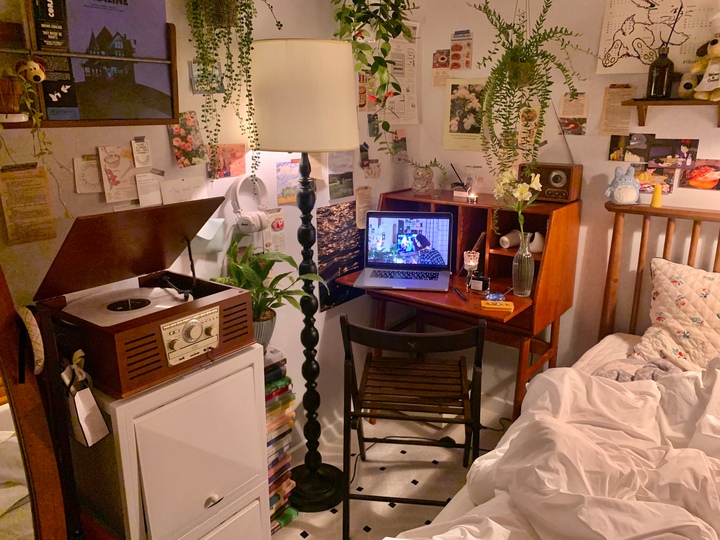 빈티지 영화 속 한 장면처럼 낭만 가득한 방🌿 라이프스타일 슈퍼앱 오늘의집
