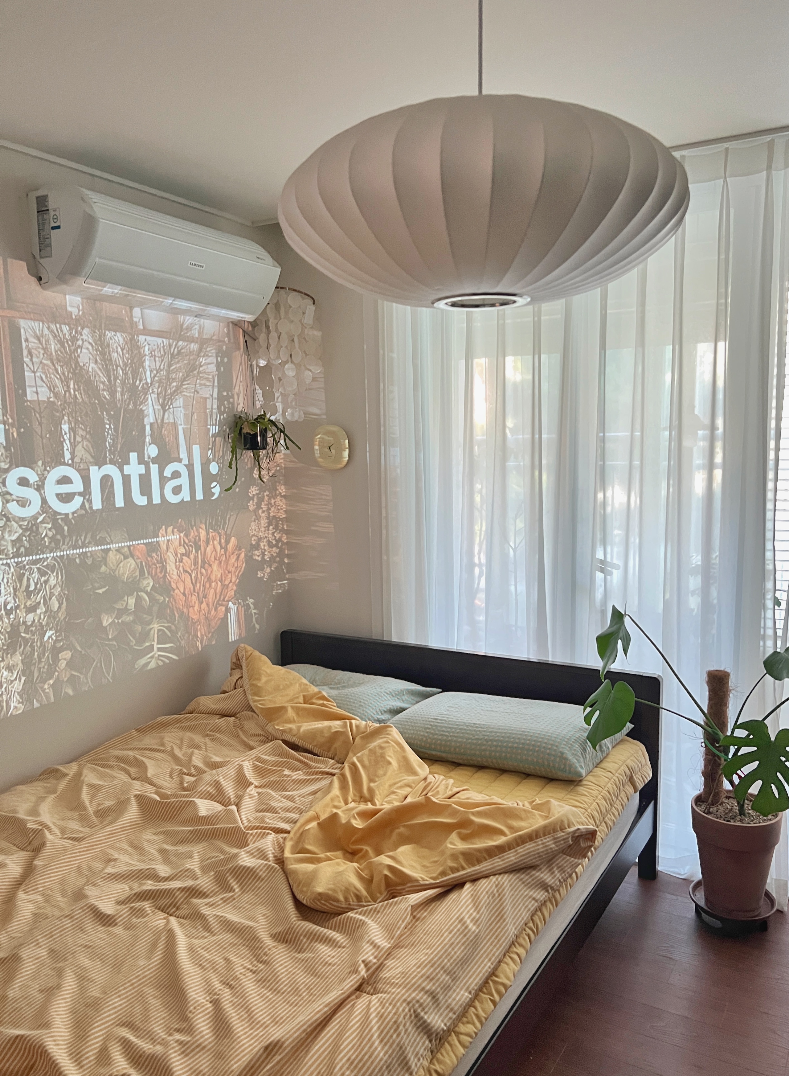 '패널추가 로그 SE0등급 고무나무 원목 침대 프레임 SS/Q' 제품으로 꾸민 유저들의 스타일링샷 | 오늘의집 유저들의 집꾸미기