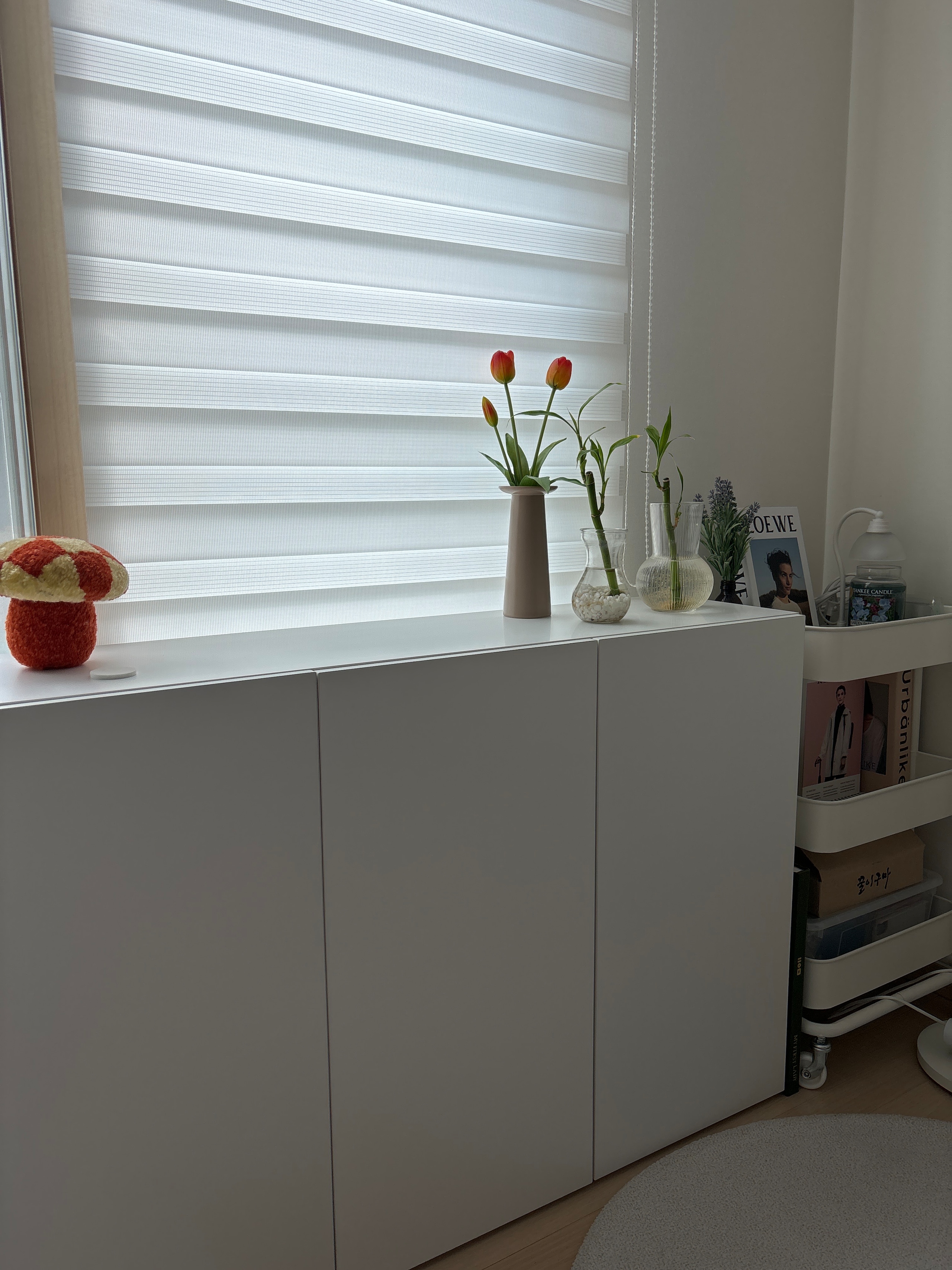 '모노 높은 수납장 1200 E0목재 LPM 다용도 슬림 선반 와이드 수납장' 제품으로 꾸민 유저들의 스타일링샷 | 오늘의집 유저들의 집꾸미기