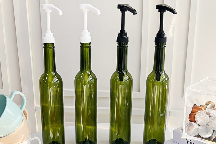양념통·오일병 > 미르 녹색 유리 펌프 시럽병 500ml 4P 소스병 카페시럽 디스펜서 시럽서버 | 오늘의집 쇼핑