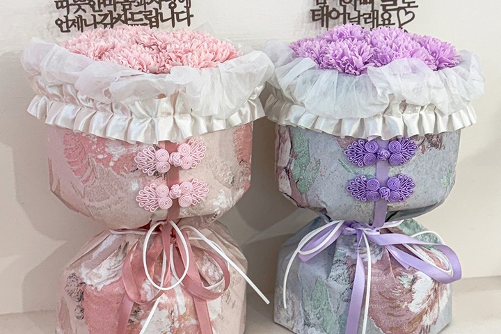 꽃다발·플라워박스 카네이션 토퍼 꽃다발 졸업식 스승의날 어버이날 선물 답례품 선물포장 오늘의집 쇼핑