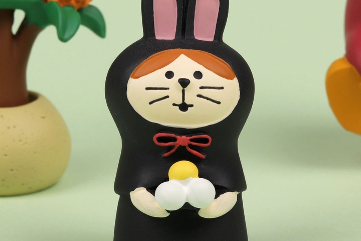피규어·프라모델 Concombre 검정두건 고양이 달맞이토끼 오늘의집 쇼핑