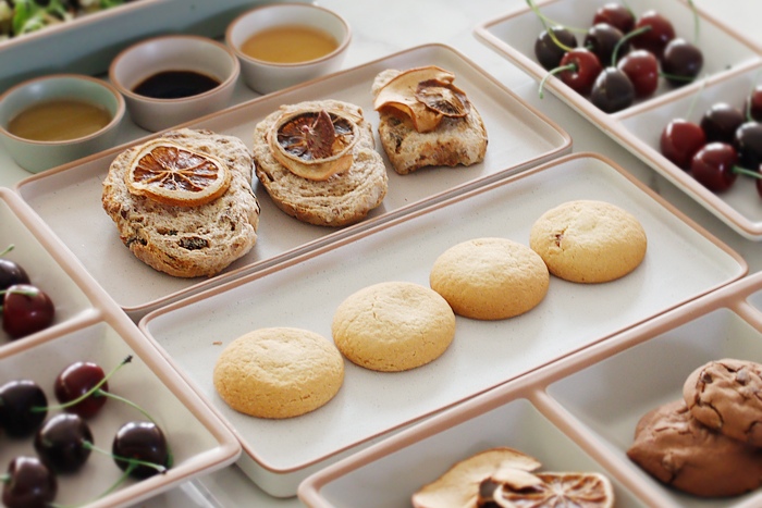 접시·플레이트 > 국산 도자기 그린들리 클레이 직사각접시1p 2color | 오늘의집 쇼핑