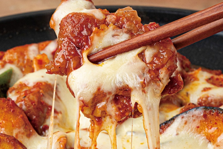 고기요리·해물요리 캠핑음식 춘천 닭갈비 홍천닭갈비 순살 양념 닭다리살 550g 오늘의집 쇼핑