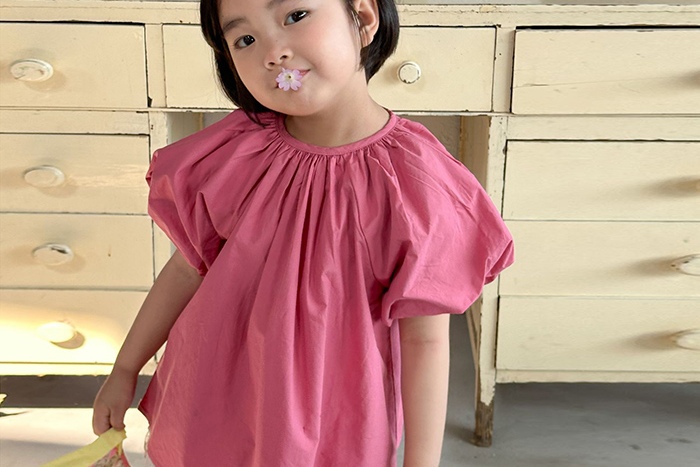 유아패션잡화 > 로시 벌룬 셔링 블라우스 R11541 | 오늘의집 쇼핑