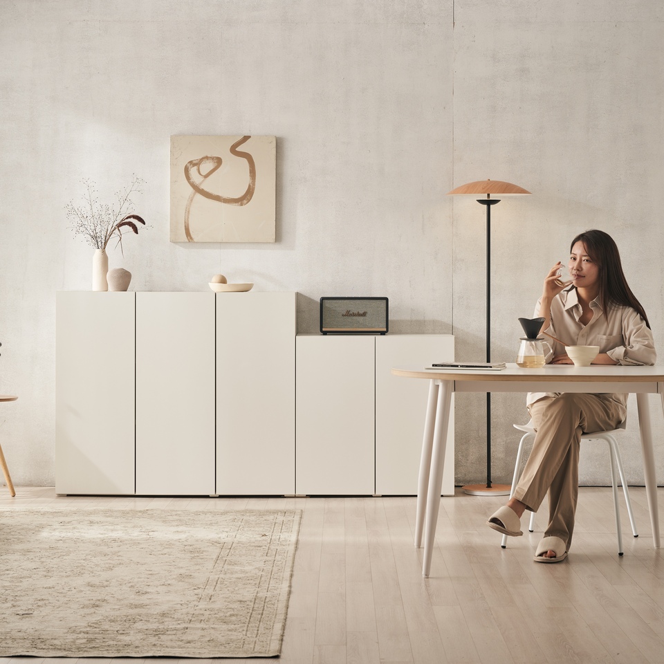 수납장 > 헤이즐 E0등급 풀바디 LPM 높은수납장 2type 2size | 오늘의집 쇼핑