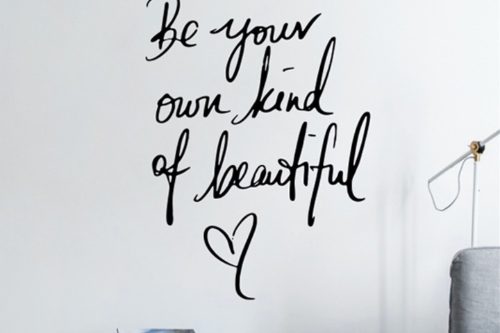 데코스티커 레터링 포인트 인테리어 카페 창문 스티커 시트지 Beautiful 블랙 오늘의집 쇼핑