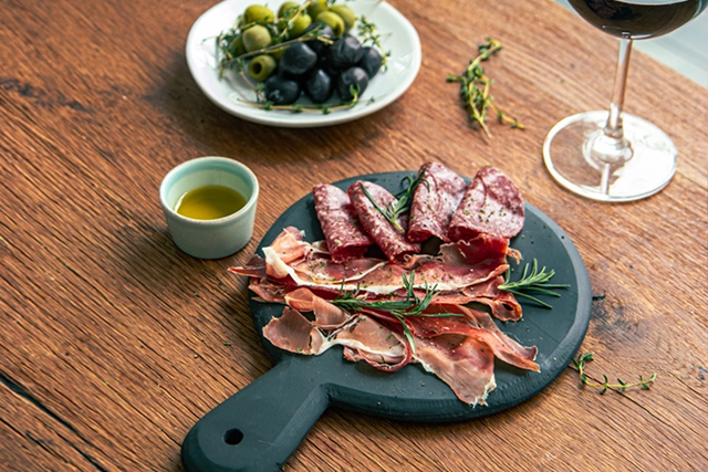 스탠드·서빙보드 시리 대리석 원형 핸들도마 블랙 오늘의집 쇼핑