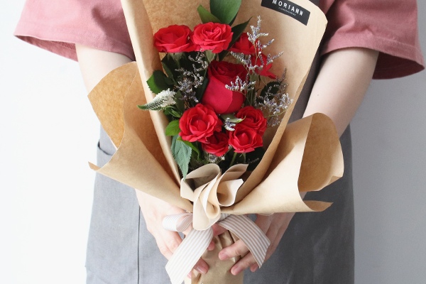 꽃다발·플라워박스 나를 사랑하는 방법 생화꽃다발유리화병 포함 오늘의집 쇼핑