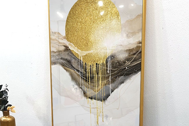 그림·사진 풍수 부자되는 황금 기운이 넘치는 황금 달 그림 인테리어 액자 오늘의집 쇼핑