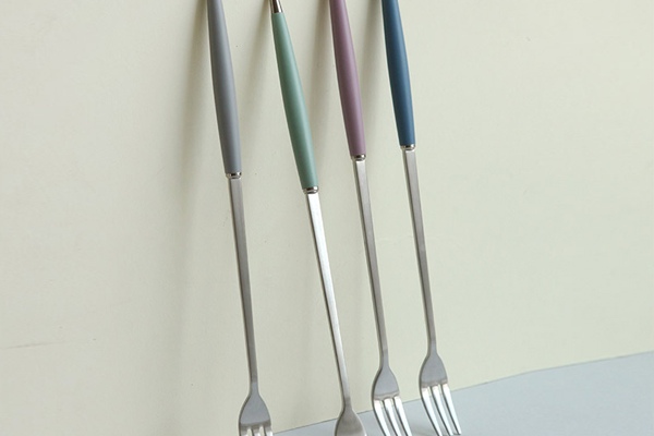 스푼·포크·나이프 모던파스텔 롱포크 4color 오늘의집 쇼핑