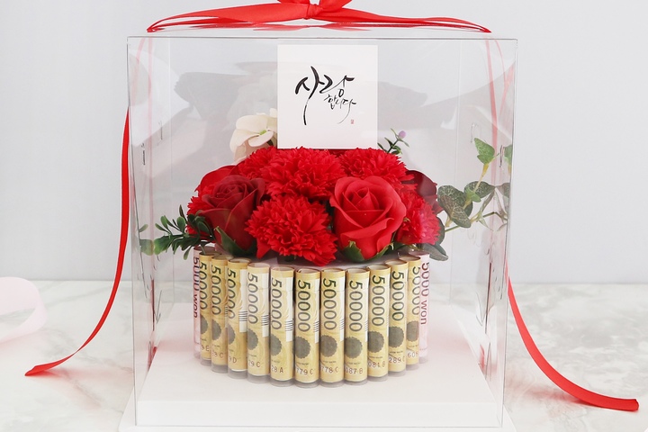 꽃다발·플라워박스 어버이날 카네이션 플라워 케이크지폐홀더투명 비닐백 증정 가정의달 오늘의집 쇼핑