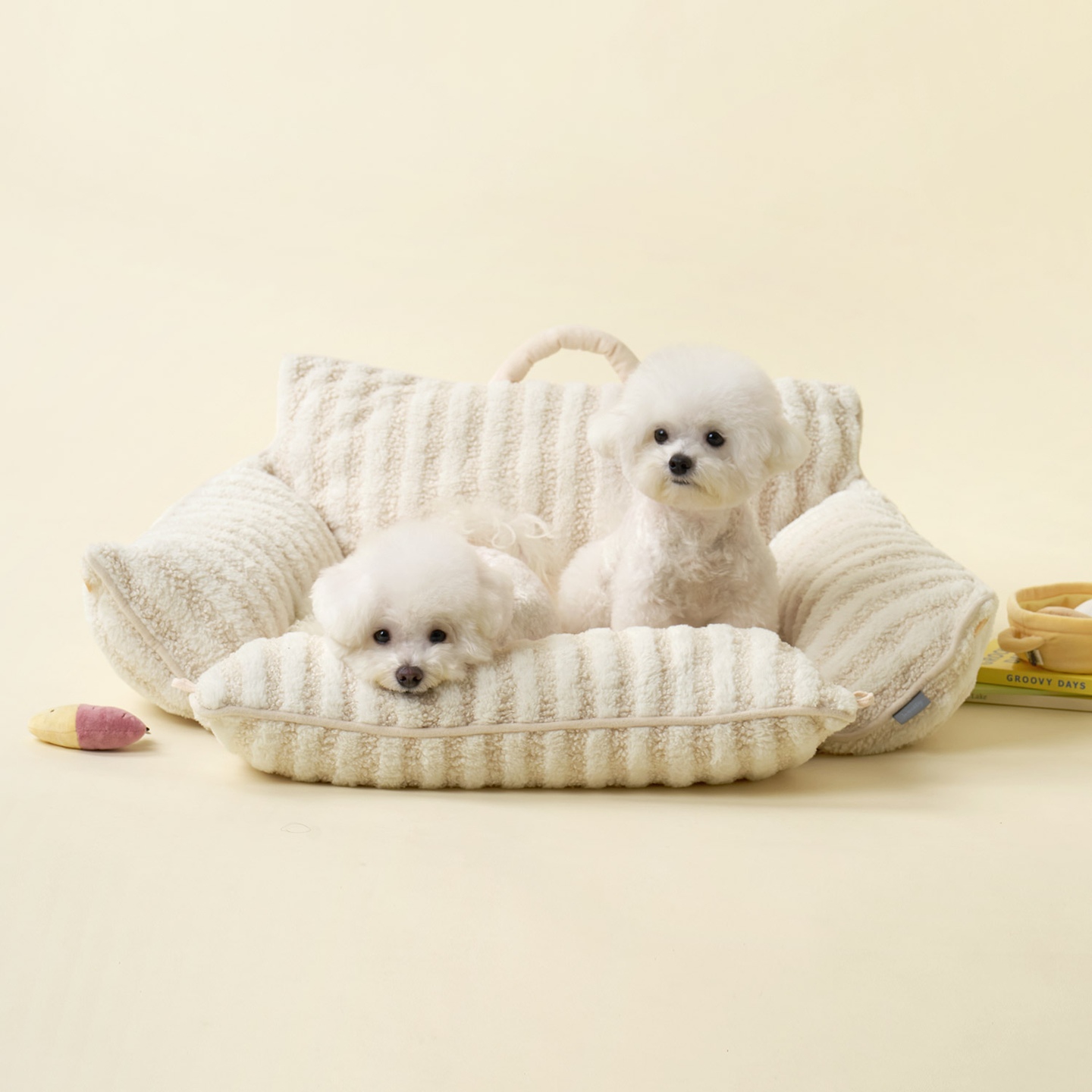 강아지 리빙 강아지 부클라인 오픈 방석 쿠션 2size 2colors 오늘의집 쇼핑