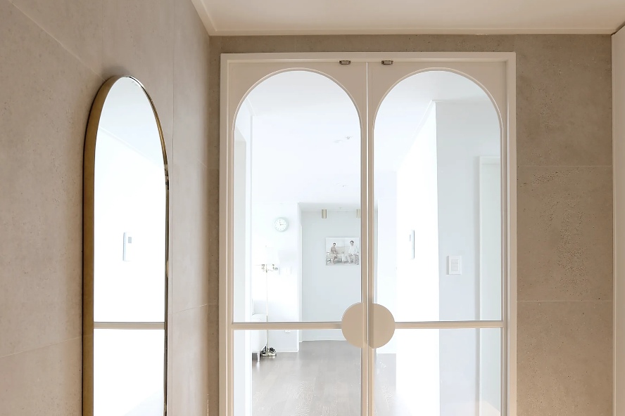 호텔 욕실을 옮겨 놓은 듯한 프렌치 모던 인테리어 라이프스타일 슈퍼앱 오늘의집