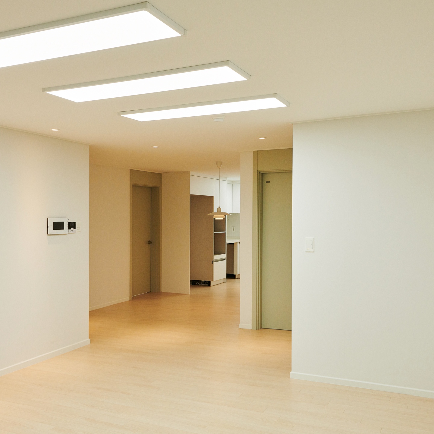 깔끔하고 모던한 신혼부부집[공릉현대성우아파트 32PY] | 라이프스타일 슈퍼앱, 오늘의집