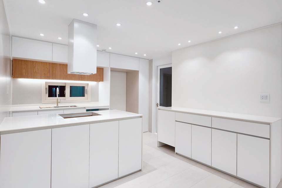 시흥 장곡동 더 포레마제 아파트 , 24평대 아파트 [24py] SJ 인테리어 디자인 | 라이프스타일 슈퍼앱, 오늘의집