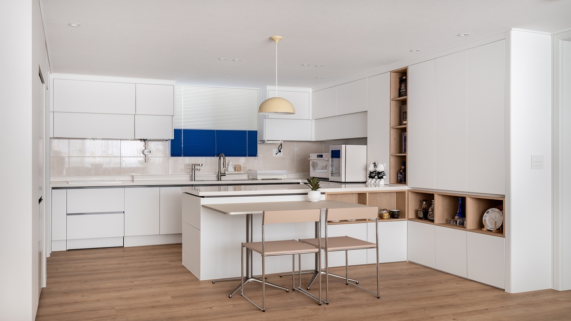 [30py] 명지 중흥S에듀오션 부분인테리어로 전체 인테리어 분위기를 연출한 모던 신혼부부의 랜선 집들이 | 라이프스타일 슈퍼앱, 오늘의집