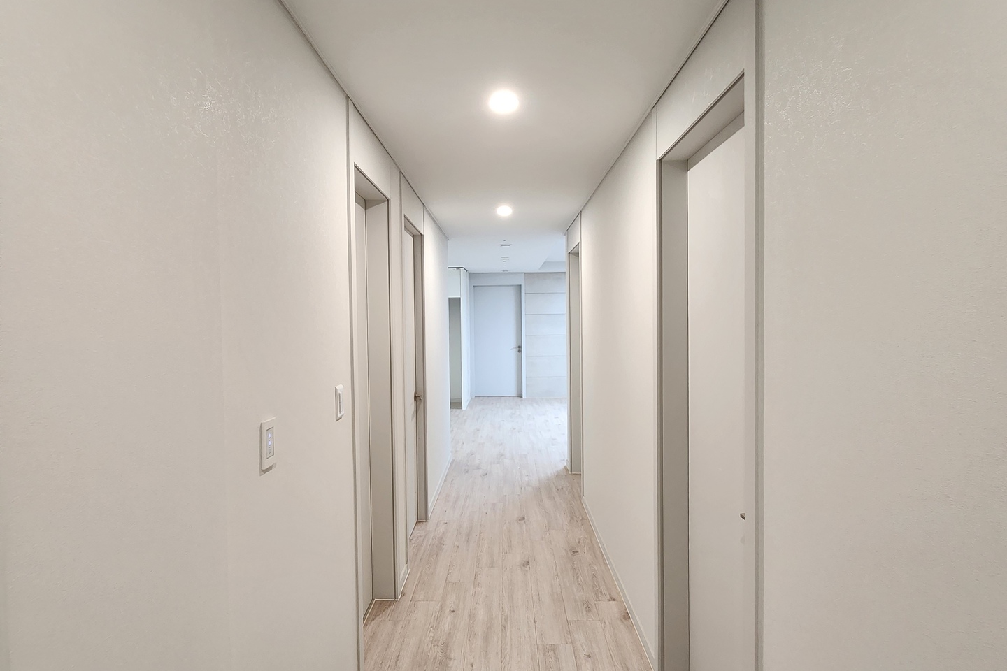 토탈인테리어가 부담스러울 때 가성비 있는 아파트 리모델링 하남 에일린의 뜰 33py 라이프스타일 슈퍼앱 오늘의집